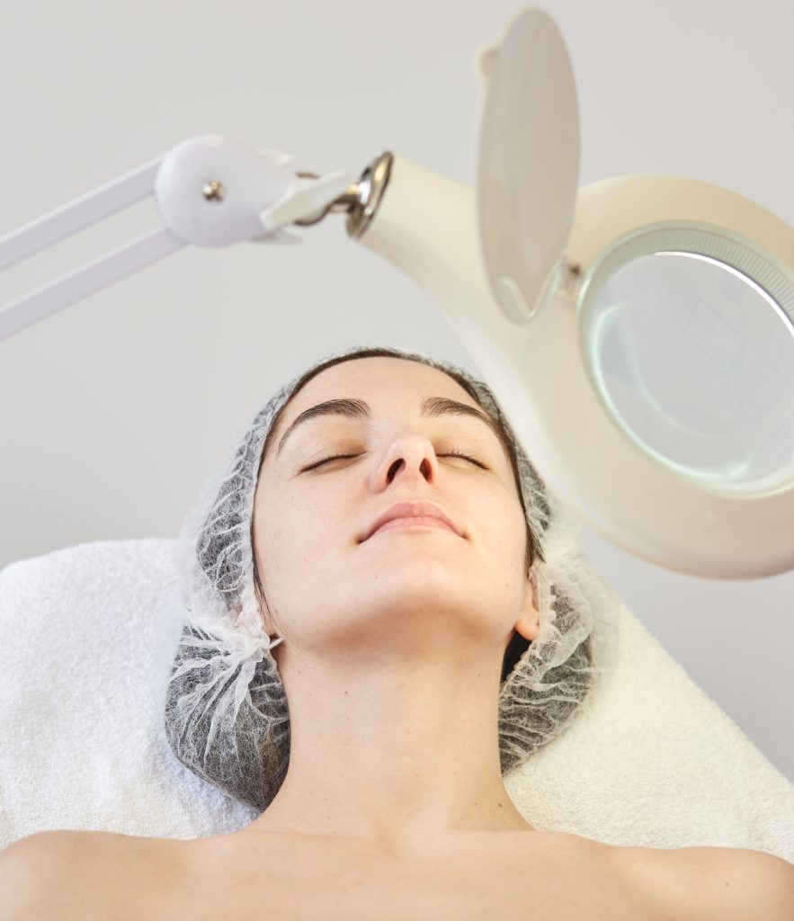 Surgical vs. Non-Surgical Cosmetic Procedures